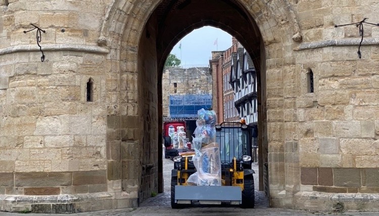 Lincoln Imp Trail | Denby Transport Limited